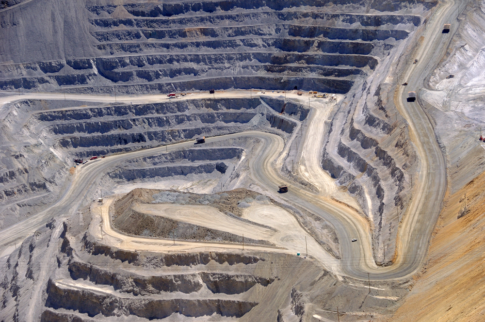 Saudi Mining Projects: $180 Billion Investment Surge | Daleel News